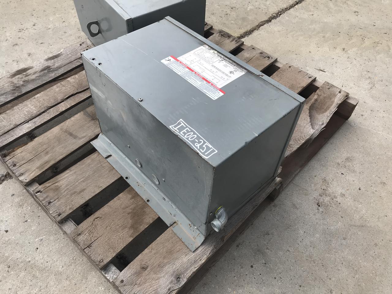 Купить Генераторы Step Down Transformer, 15 KVA, Square D, Nema 3, 480/ ...