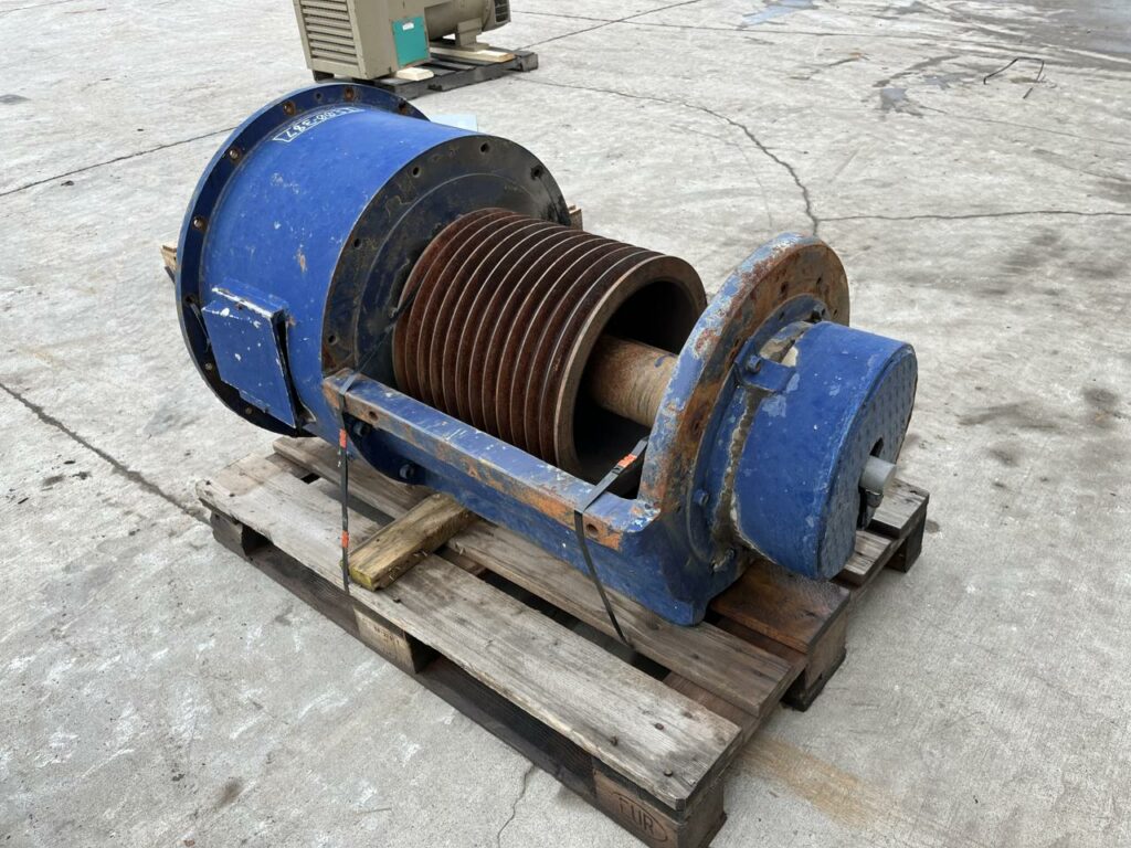 PTO Clutch for Industrial Engine up to 1000 HP w/ Outboard Bearing for ...