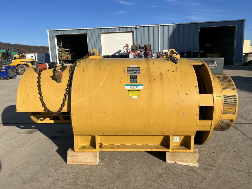 Kato Generator End, 2000 kW, 13200 Volt, Low Hours, Standby used only ...