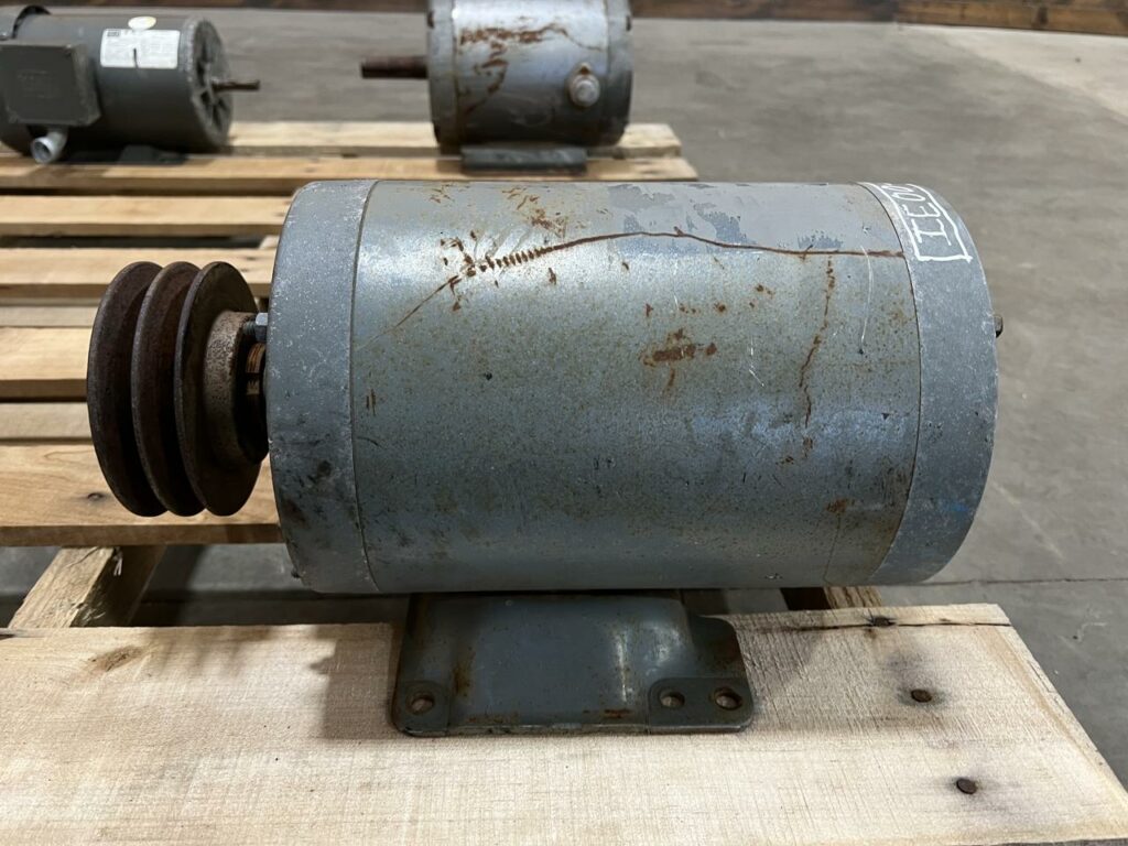 Doerr Electric 3 Phase, AC Motor with Pulley, 5 HP, 1740 RPM, Used Tested