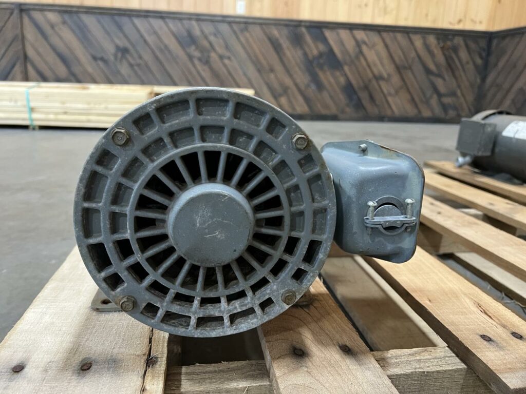 Doerr Electric 3 Phase, AC Motor with Pulley, 5 HP, 1740 RPM, Used Tested