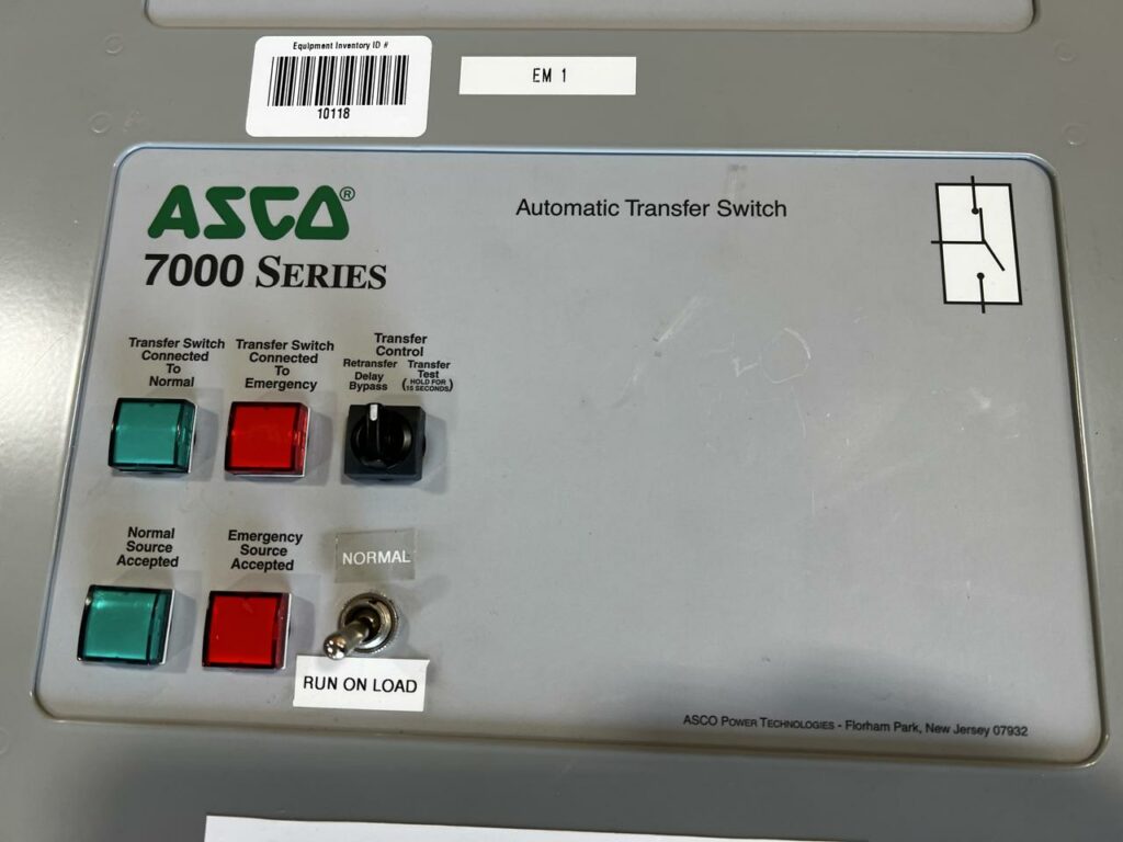 Asco 7000 Series Automatic Transfer Switch, 208 Volt, Nema 1